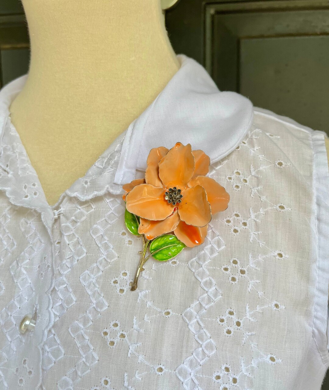 1970s Peach Mod Flower Brooch, 70s Vintage Flower Power Hippie Enamel ...