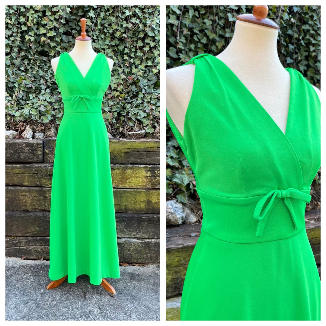 1970s Bright Green Maxi Dress, 70s Vintage Plunging Deep V Formal Gown ...