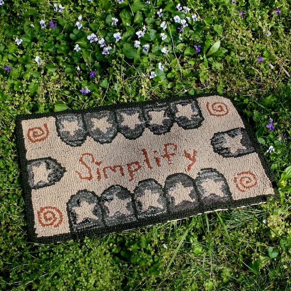 Primitive Hooked Rug - Etsy