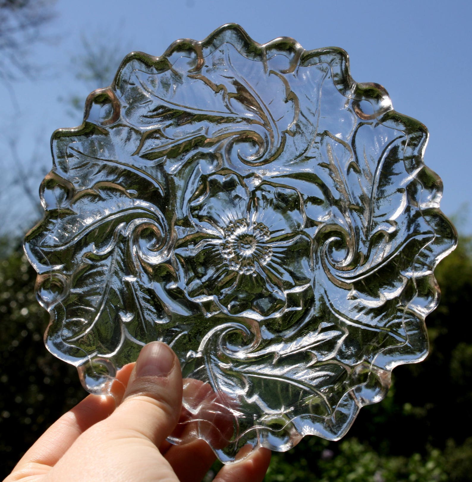 Pressed Glass Flower Bowl Leaf Botanical Clear Glass Rose Ornate ...