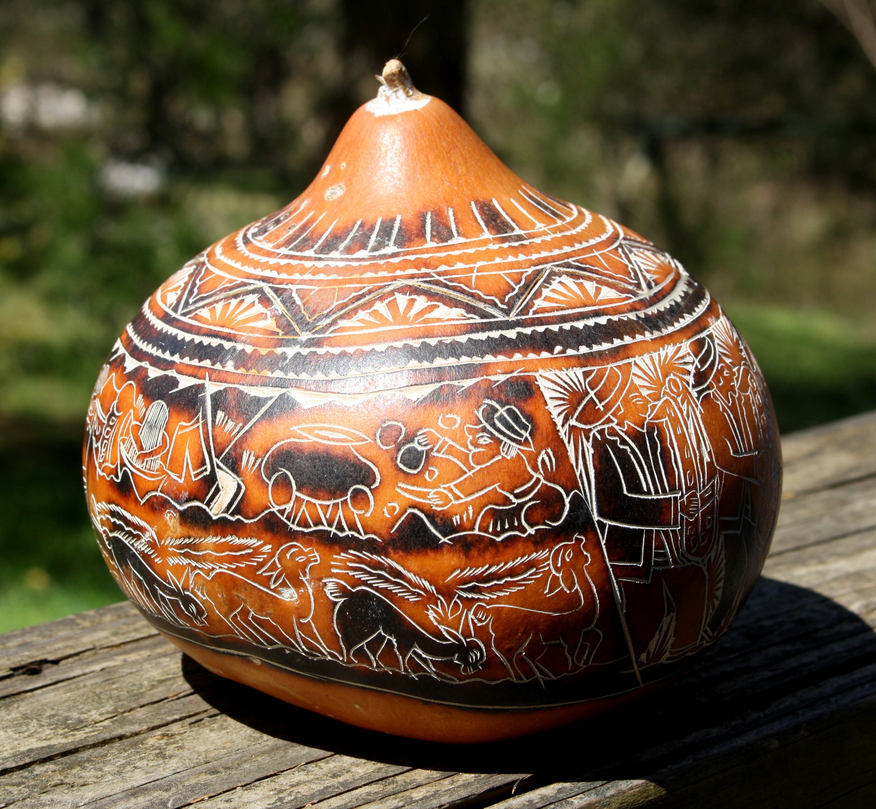 Peruvian Carved Gourd Box Vintage Folk Art Decor Scrimshaw Etched Scene ...