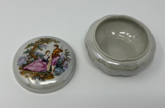 Vintage Rococo Jewelry Box Porcelain Iridescent Rainb… - Gem
