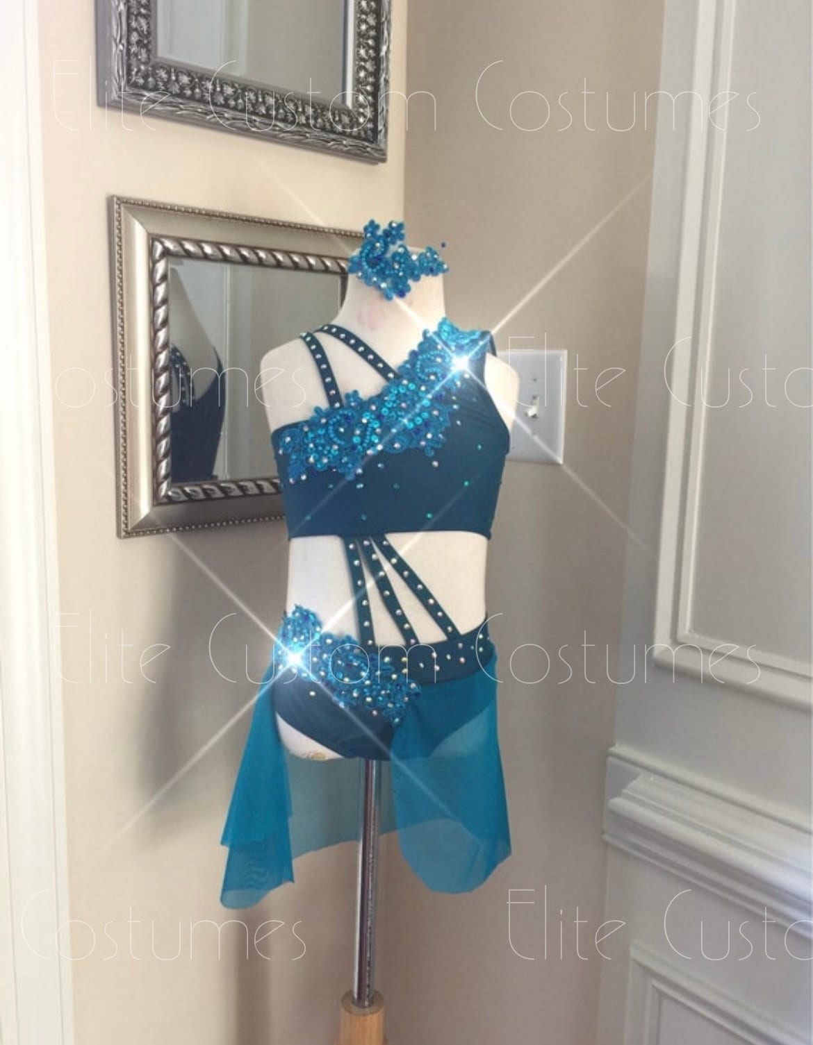 Contemporary Two Piece Dance Costumes