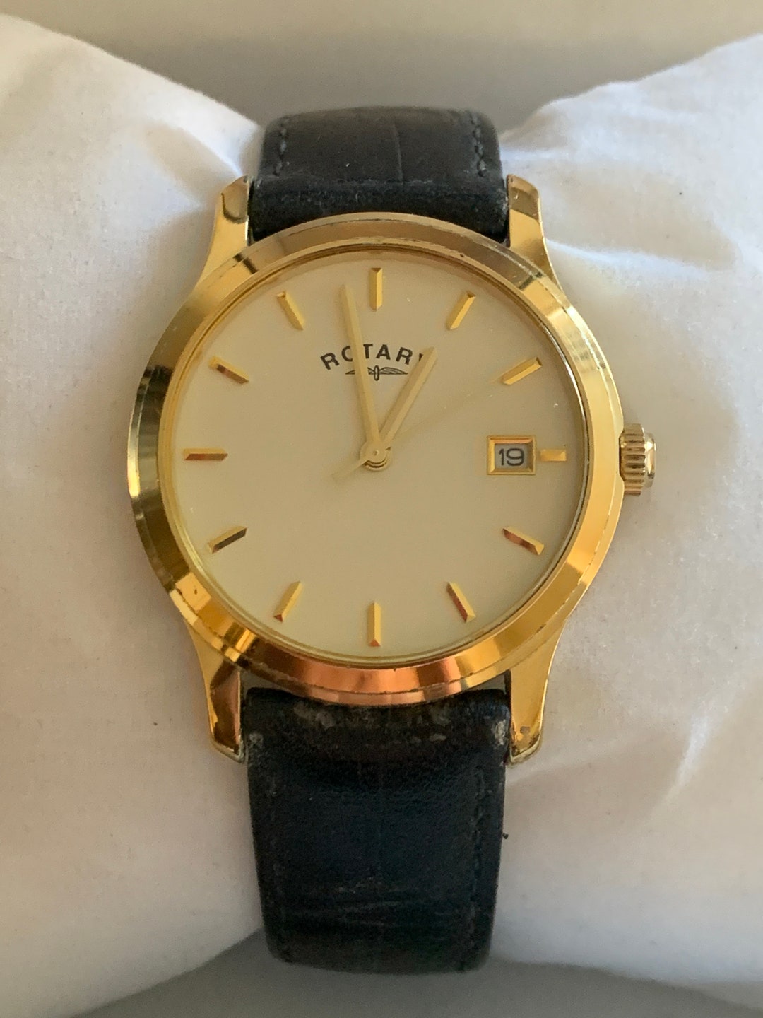 Gents Rotary Gold Tone Cream Dial Watch With the Date in a Rotary Box ...