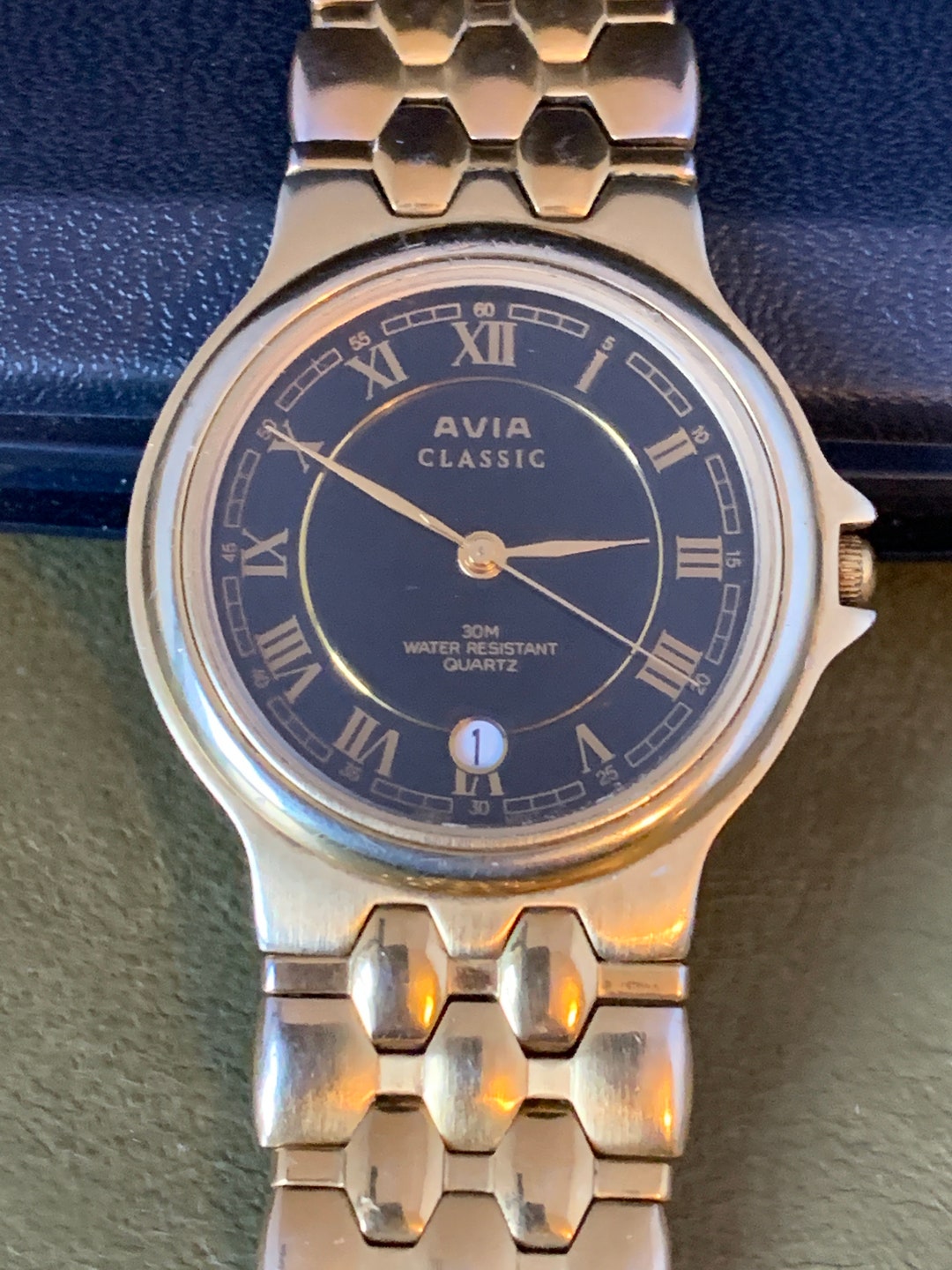 Avia Classic Black Dial Gold Tone Mens Quartz Dress Watch 251972 C1997 ...