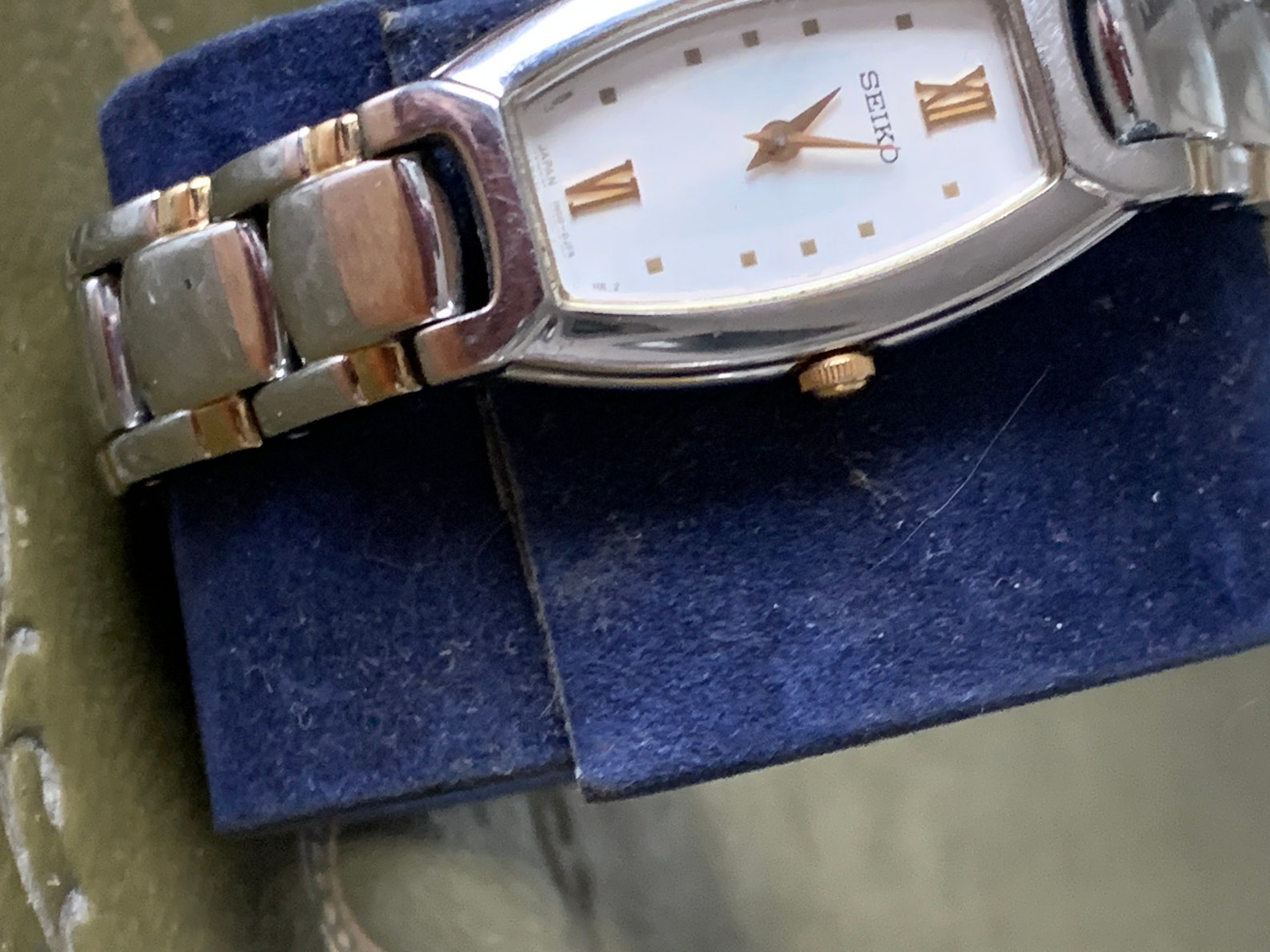 Seiko Ladies Rectangular Quartz Watch 1N00 0FR0 - Etsy