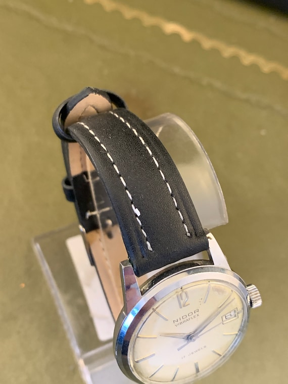 Gents Nidor Vibraflex Wrist Watch From the 1950s - Gem
