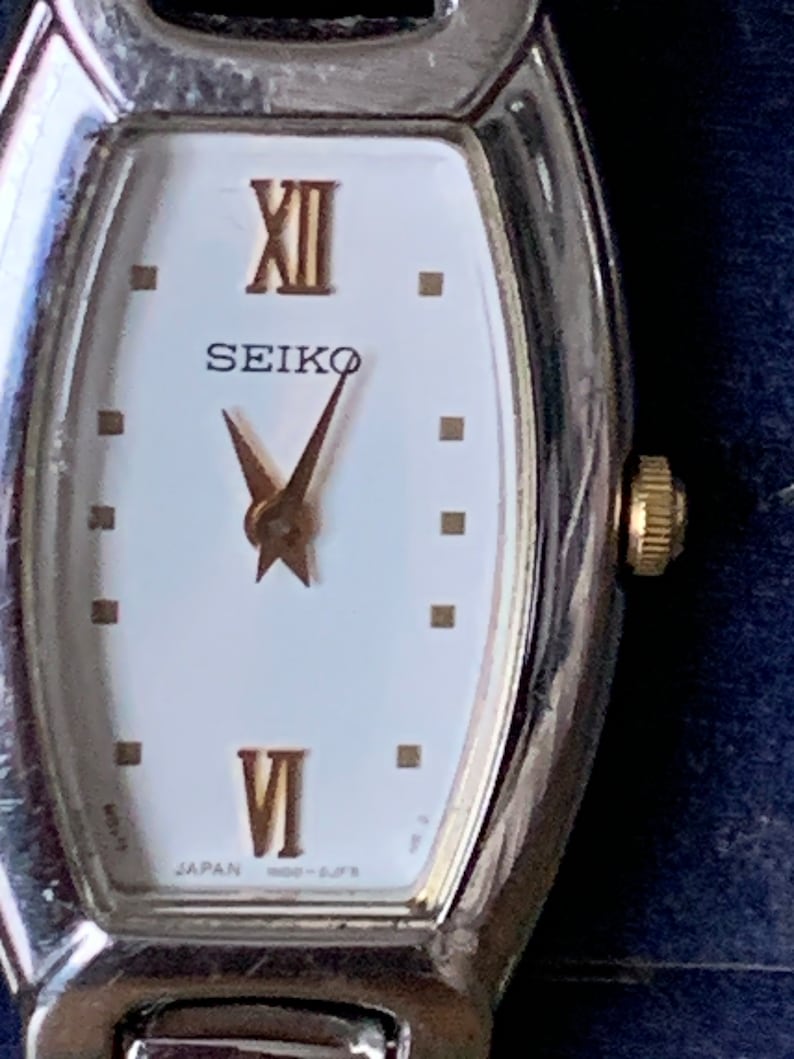 Seiko Ladies Rectangular Quartz Watch 1N00 0FR0 - Etsy
