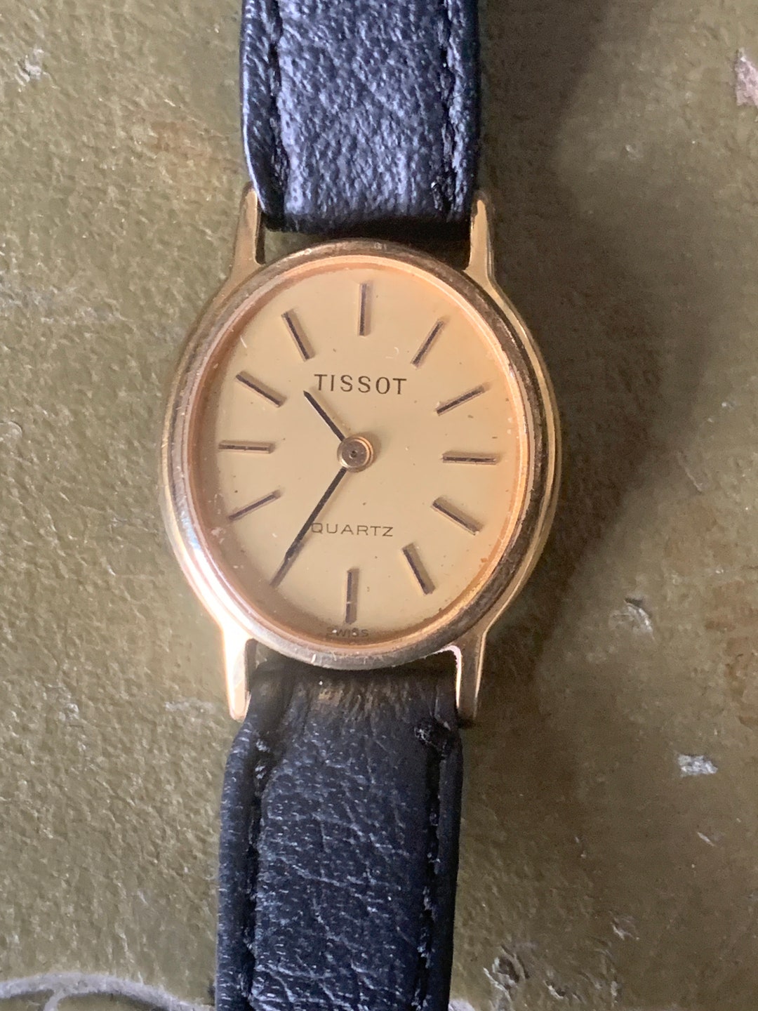 Vintage and Rare Tissot Gold Plated Cal 2033 Ladies Quartz Watch (push ...