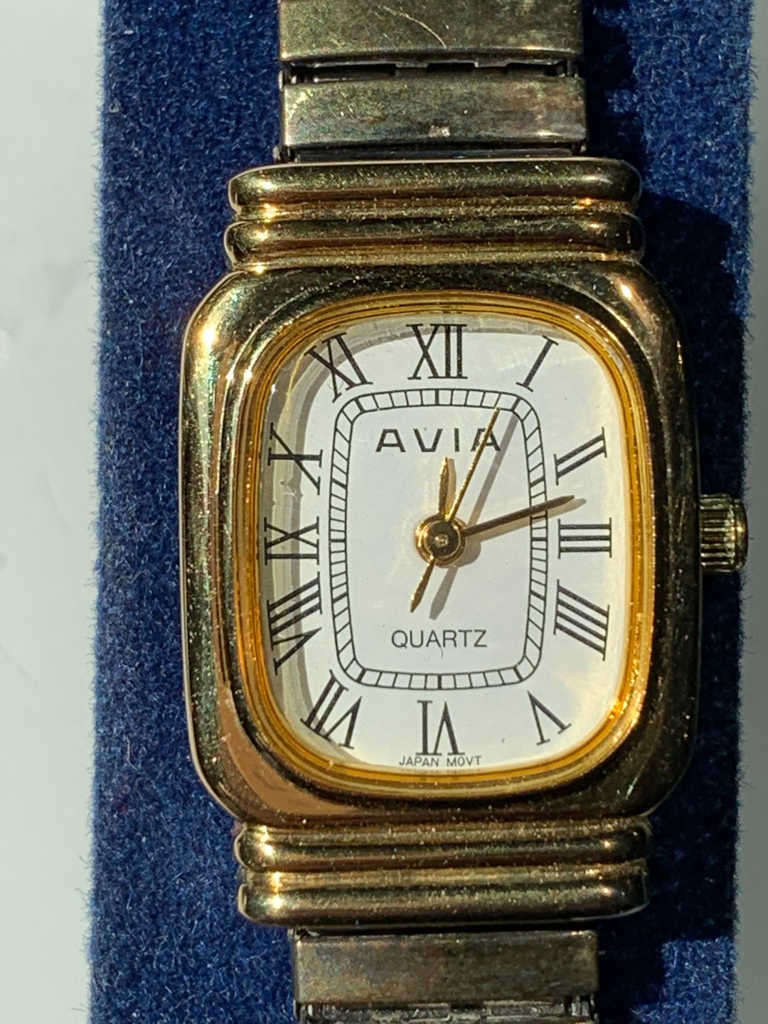 Vintage 1990s AVIA Ladies Quartz Watch With White Dial - Etsy