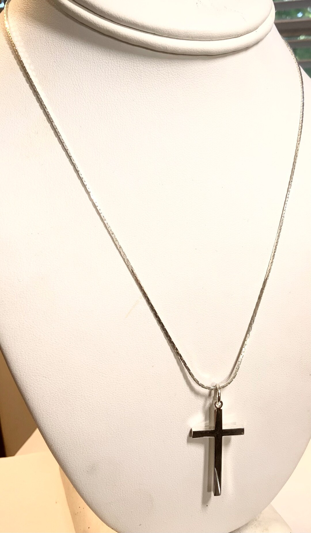 Vintage 1960s New Old Stock White Gold Plate Cross Necklace 18” 17mm ...