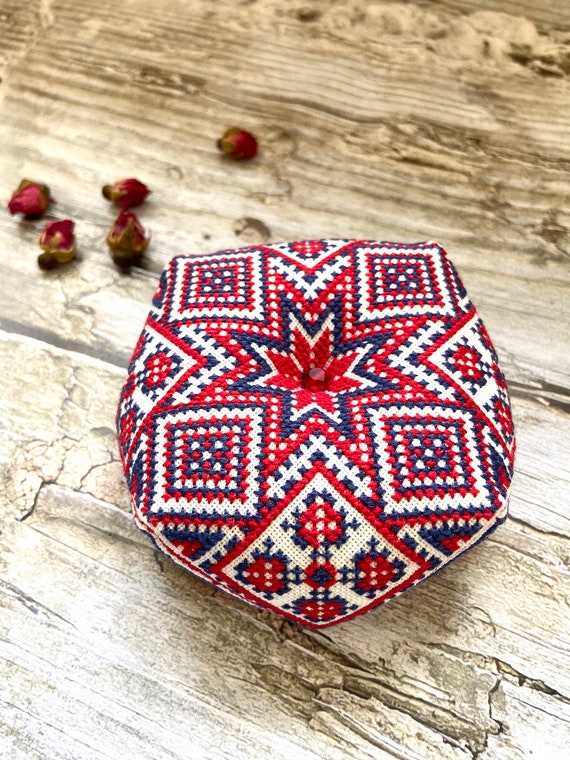 Biscornu Pincushion Cross Stitch Pattern PDF Instant Download - Etsy
