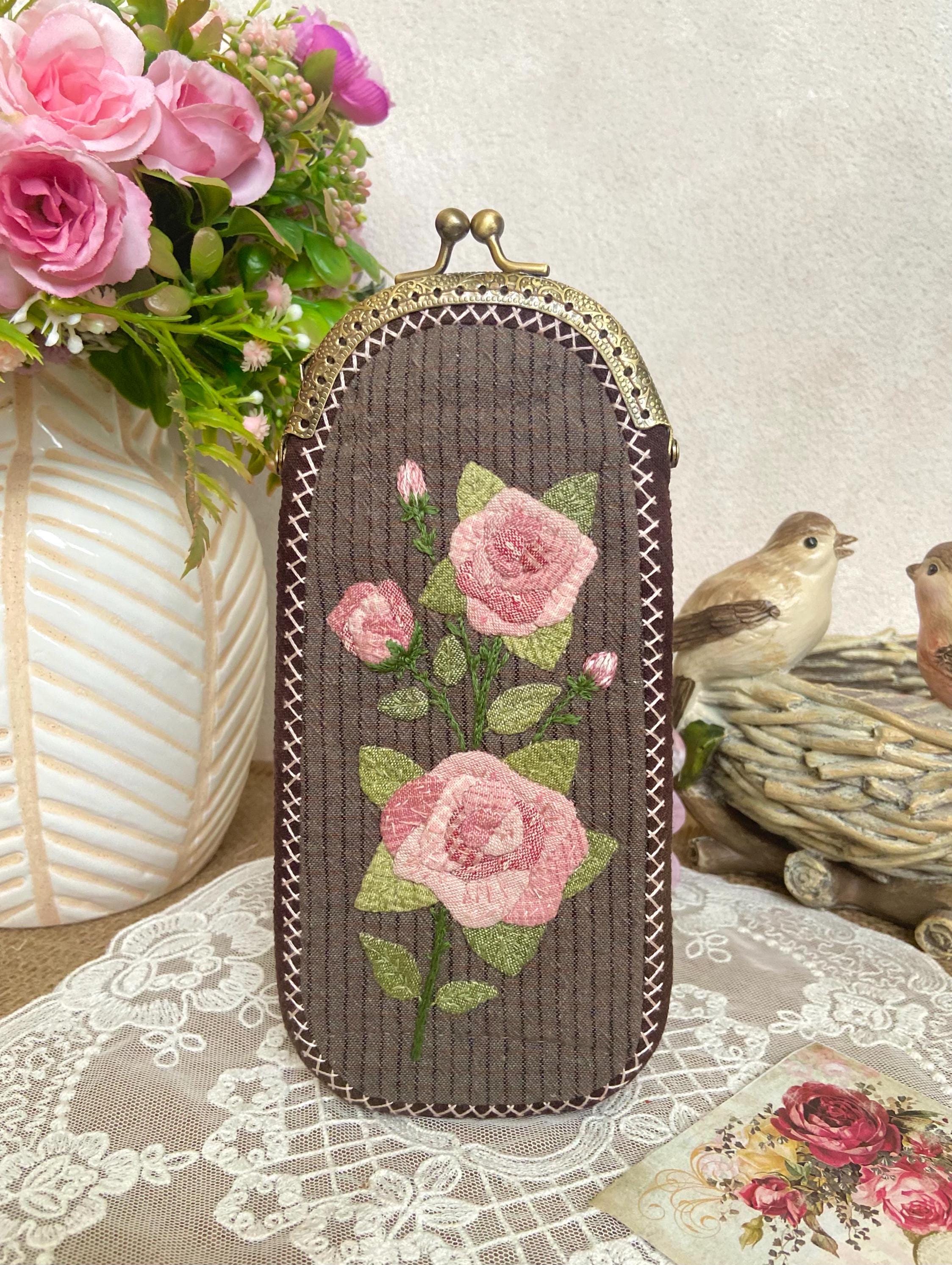 Patchwork Glasses Case Roses Handmade Quilted Eyeglass Case Quilted Sunglasses Case Kiss Lock ...
