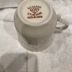 Vintage Diamond Stoneware Coffee Mugs and Creamer Pot - Etsy