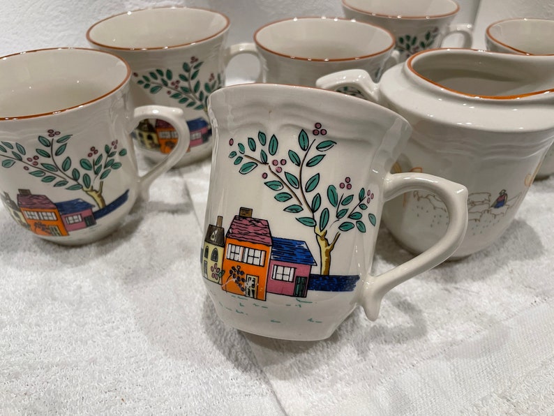 Vintage Diamond Stoneware Coffee Mugs and Creamer Pot - Etsy