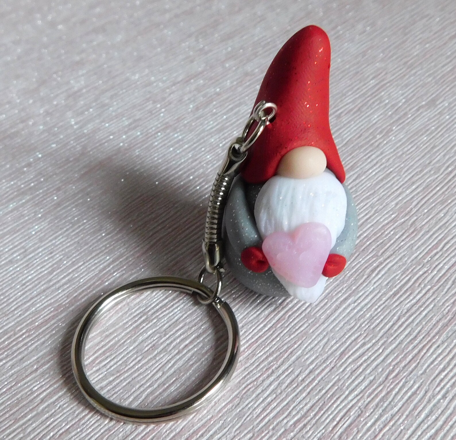 Gnome Keyring Glittery Grey with Pink Heart Cute Gonk Gift - Etsy France