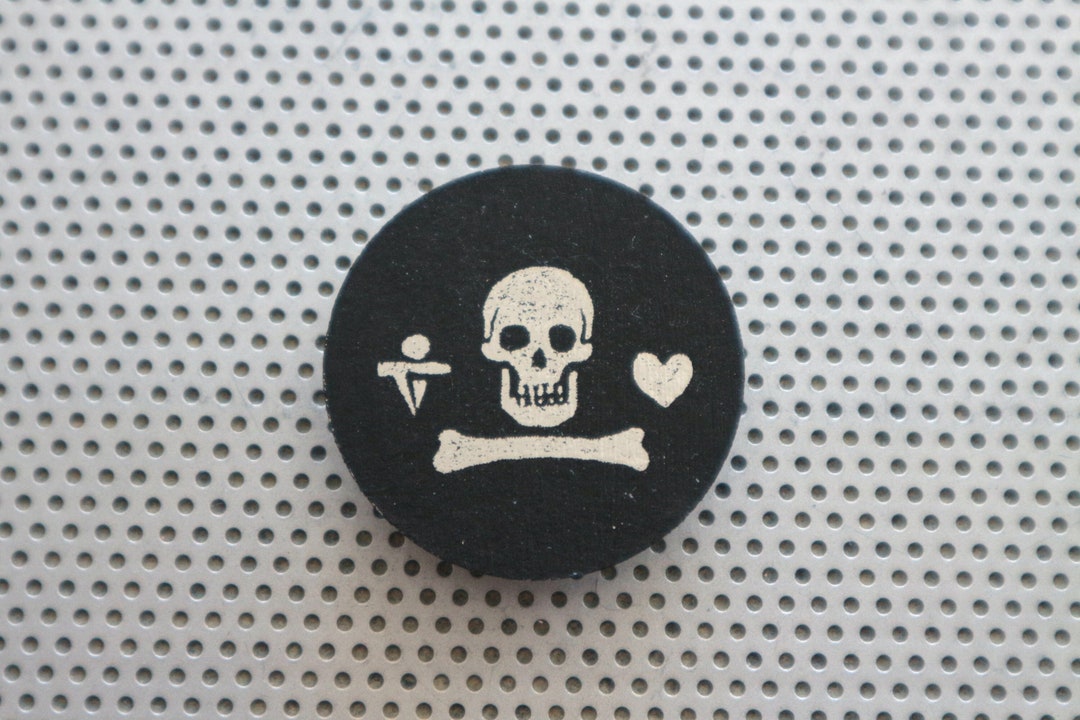 Stede Bonnet Pin Nerd 1.5" Pinback Button. Handmade Piracy Art Print ...