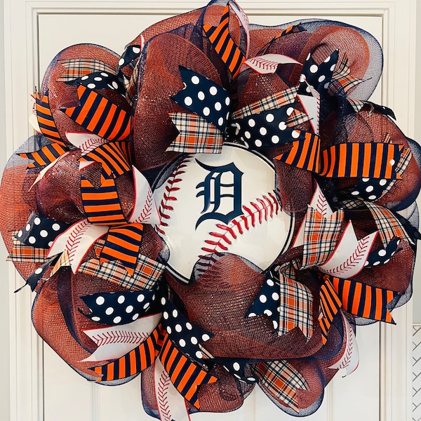 Baseball Wreath - Etsy