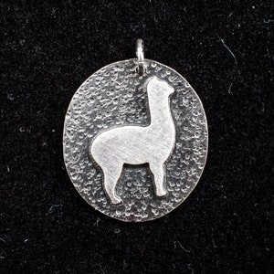 Silver Alpaca Pendant. Alpaca Necklace. American Silver - Etsy