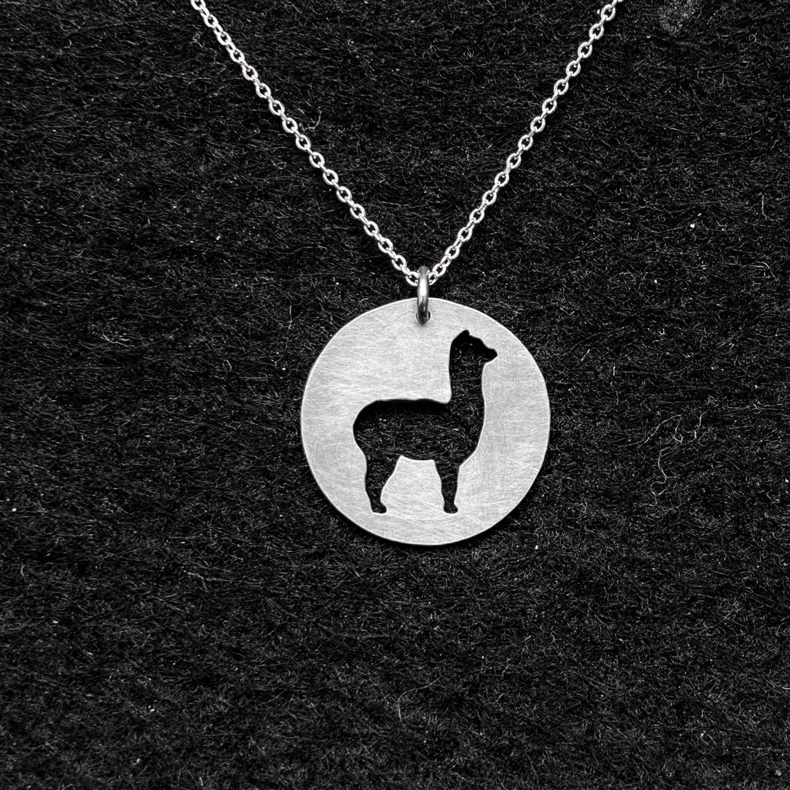 Silver Alpaca Pendant. Alpaca Necklace. American Silver - Etsy