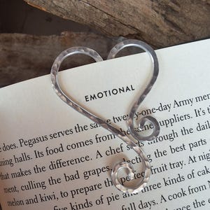 Handmade Heart Bookmark - Hammered Silver Aluminum Wire Bookmark - Love ...