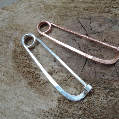 Silver Safety Pin Minimalist Modern Shawl Pin / Scarf / Kilt - Etsy