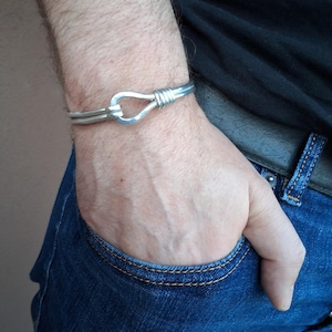 Minimalist Silver Bracelet - Hammered Sterling Silver Bangle - Loop and ...
