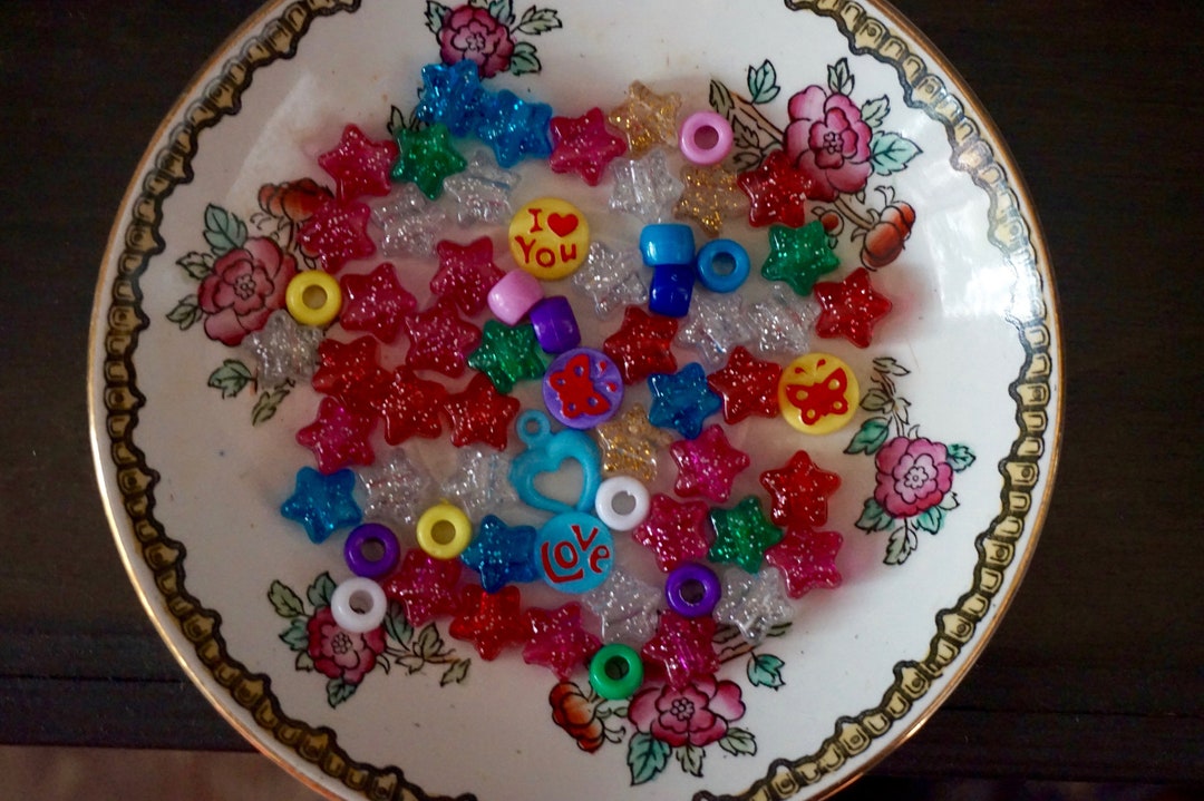 Fun Colorful Cute Vintage Y2K 90s Lot of Assorted Beads. Lovely Fun ...