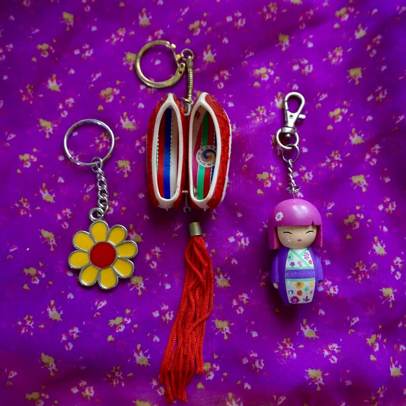 90s Keychains - Etsy