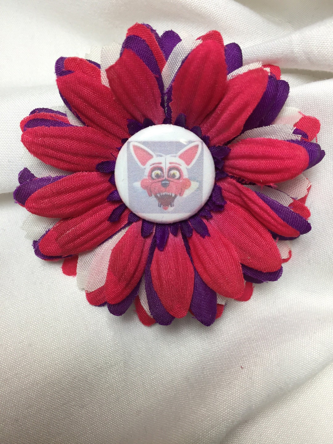 Funtime Foxy from Five Nights At Freddy's Flower hair clip Bright pink ...