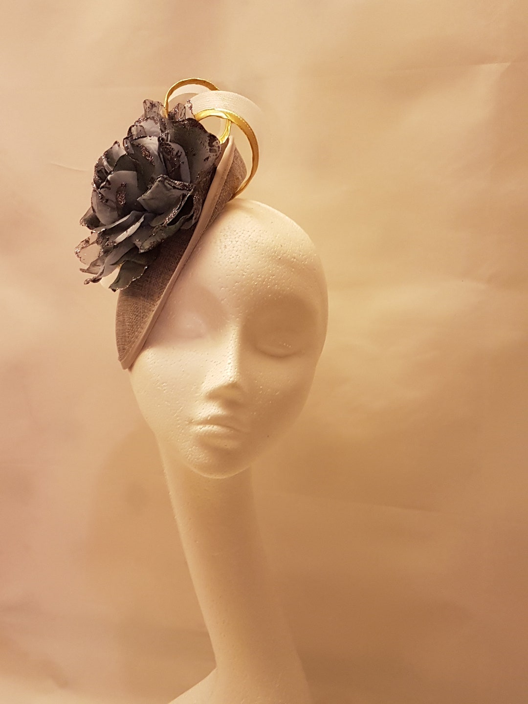 FASCINATOR Vintage 40s 50s Hat Disc Hat Fascinator Ascot, Wedding ...