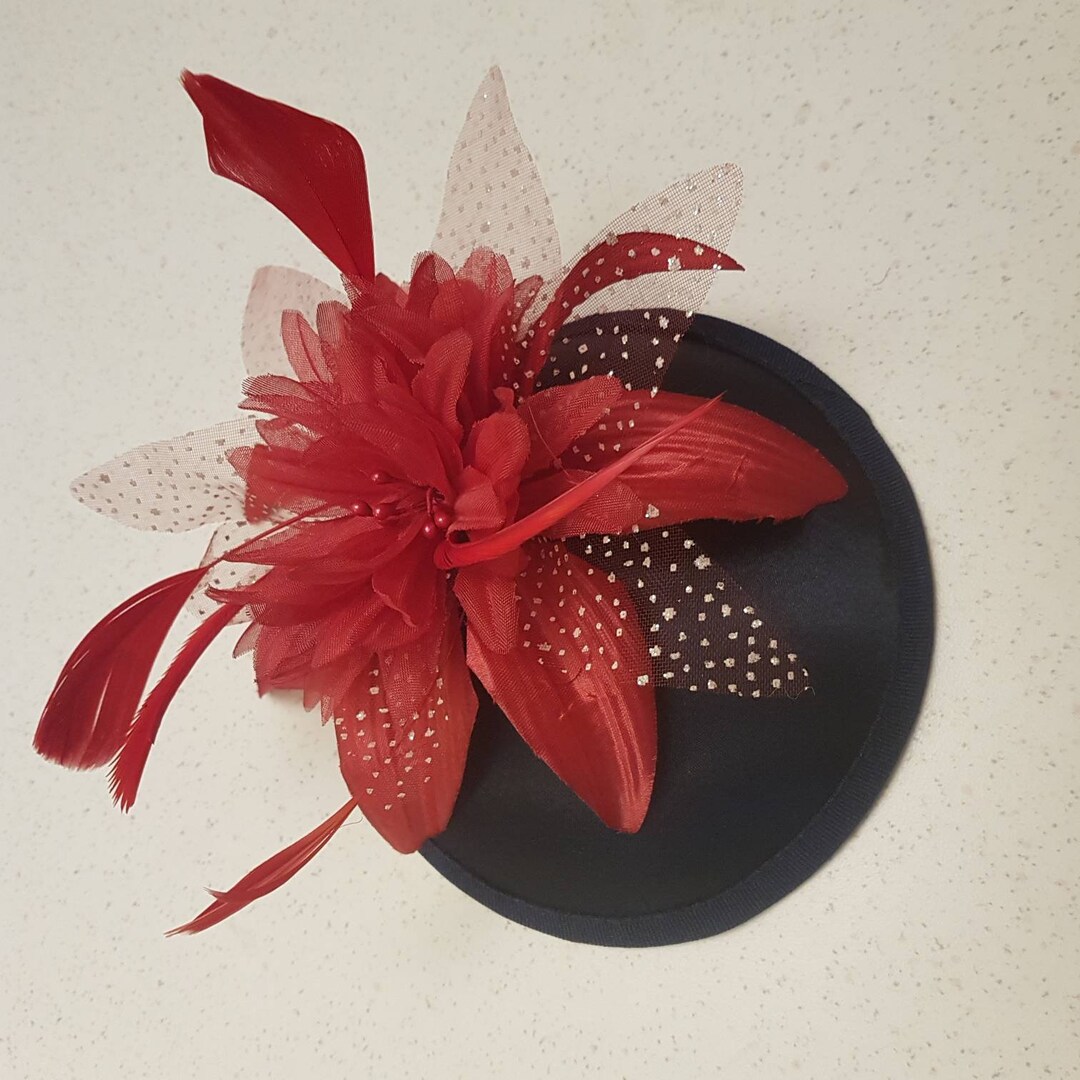 Hat Fascinator, Vintage 40s 50s Hat, Black and Red Feather Flower ...