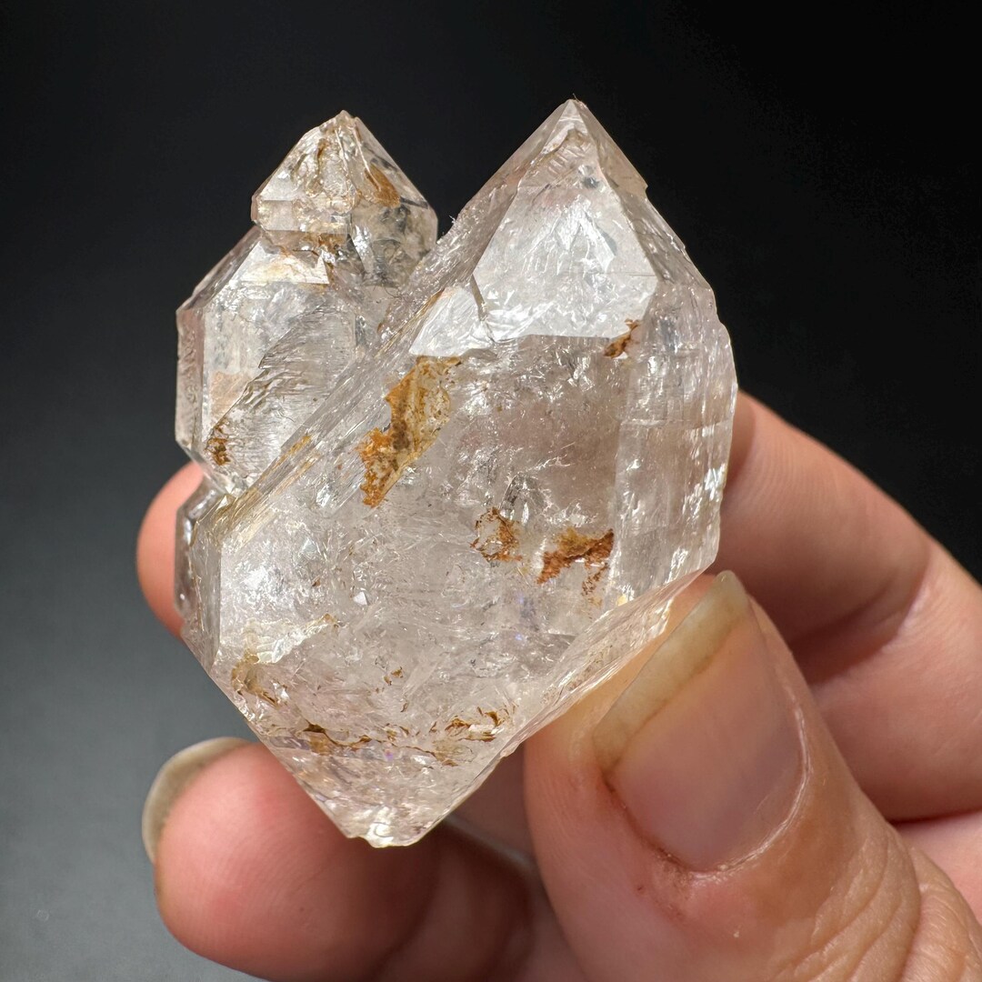 Himalayan Skeletal Quartz Crystal 'pakimer Diamond' Window Quartz ...