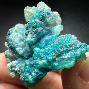 Obi Island Botryoidal Chalcedony With Native Copper Inclusions ...