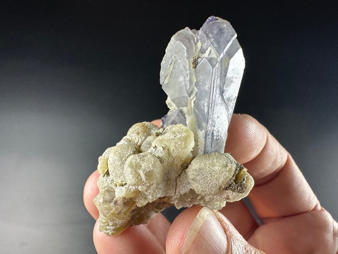 UV Reactive Termianted Fluorite With Pyrite, Botryoidal Mica From Yindu ...