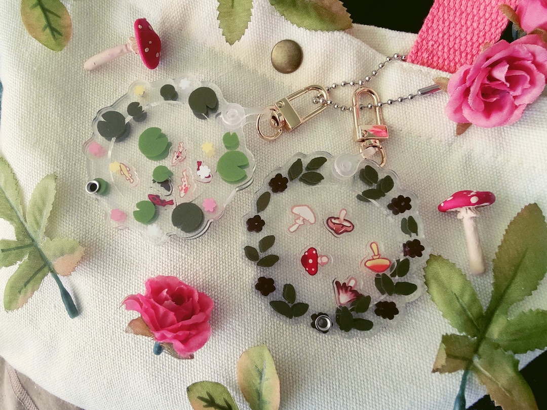 Koi & Mush Acrylic Shaker Keychain - Etsy