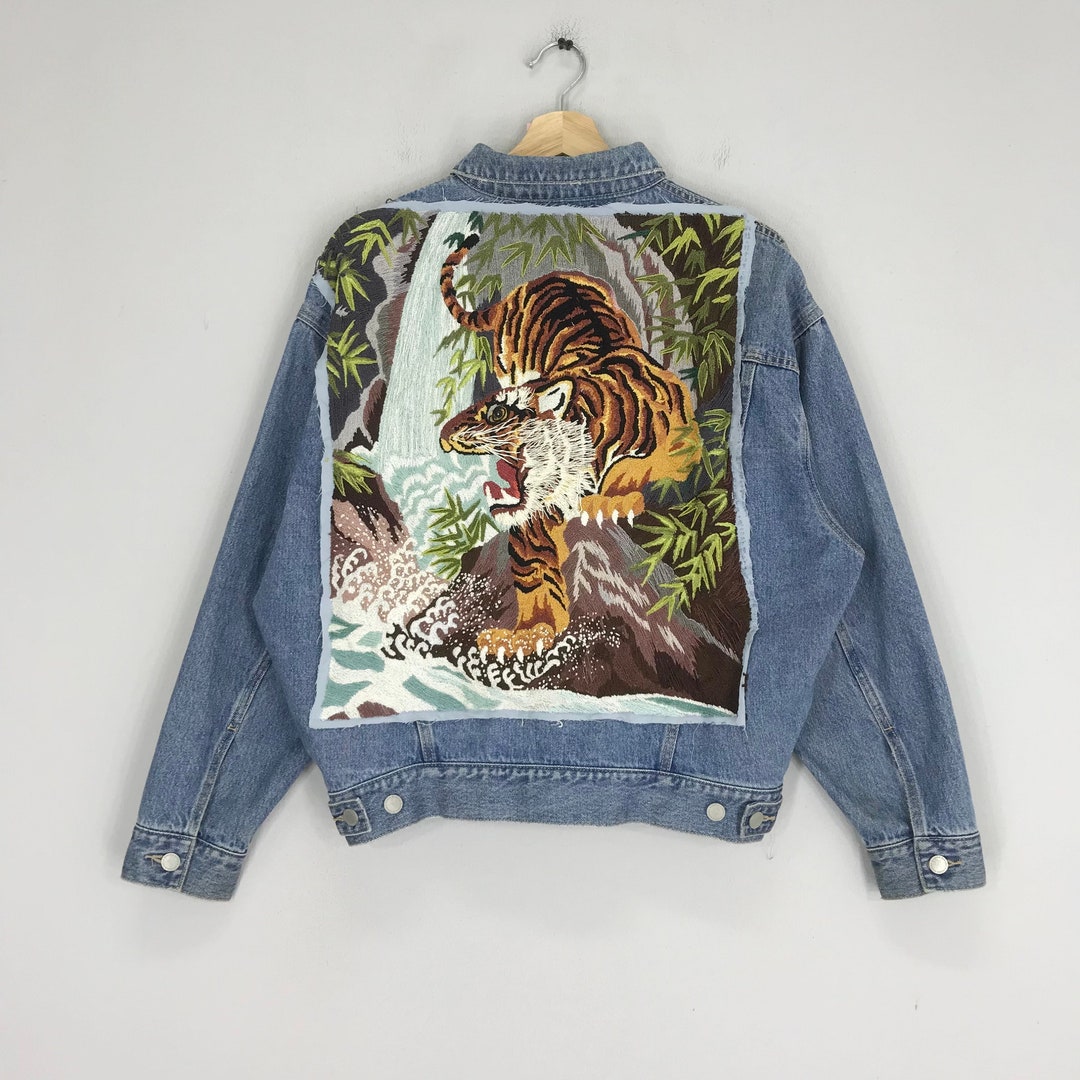 Vintage Sukajan Denim Jacket Tiger Roar Embroidery Style Denim Jacket ...