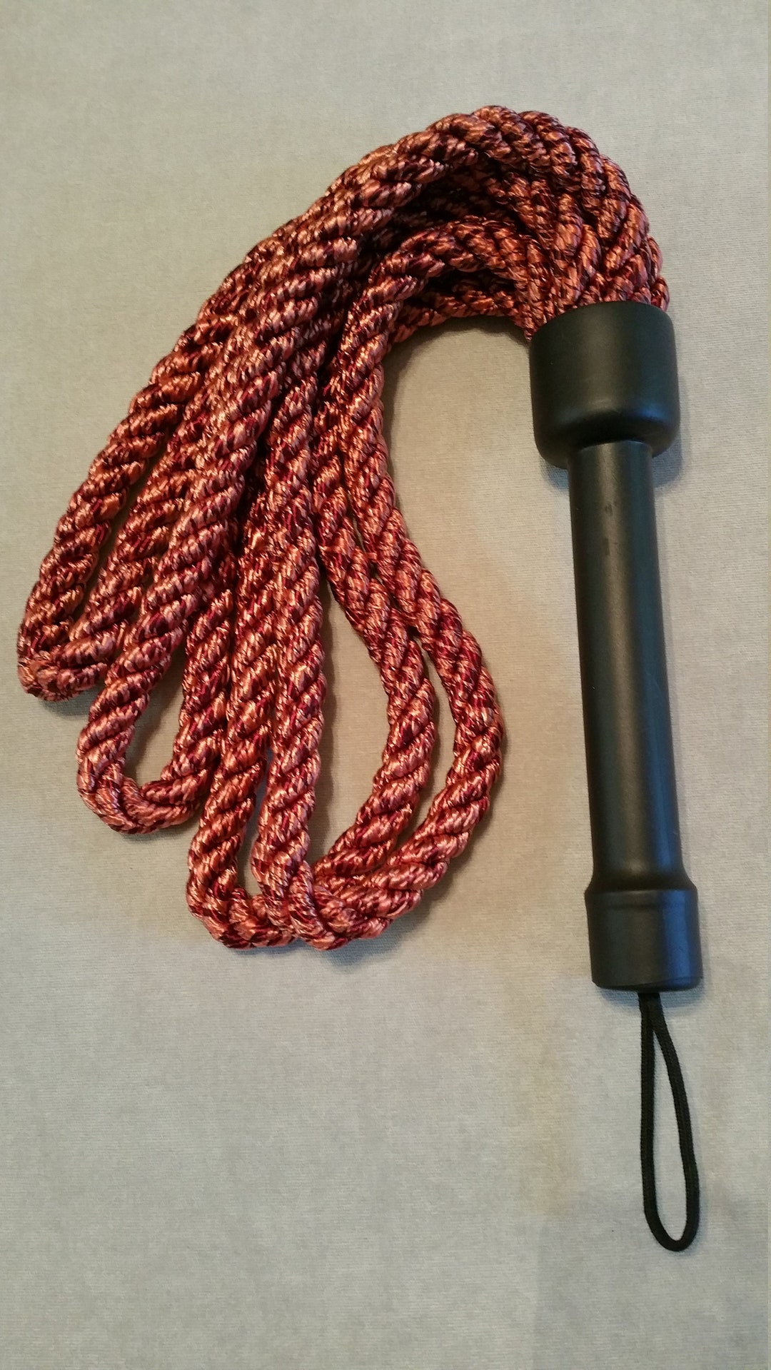 FR4L12B - Rope Flogger 12“ "4 Loop" Dyed Copper With a Black Handle for ...