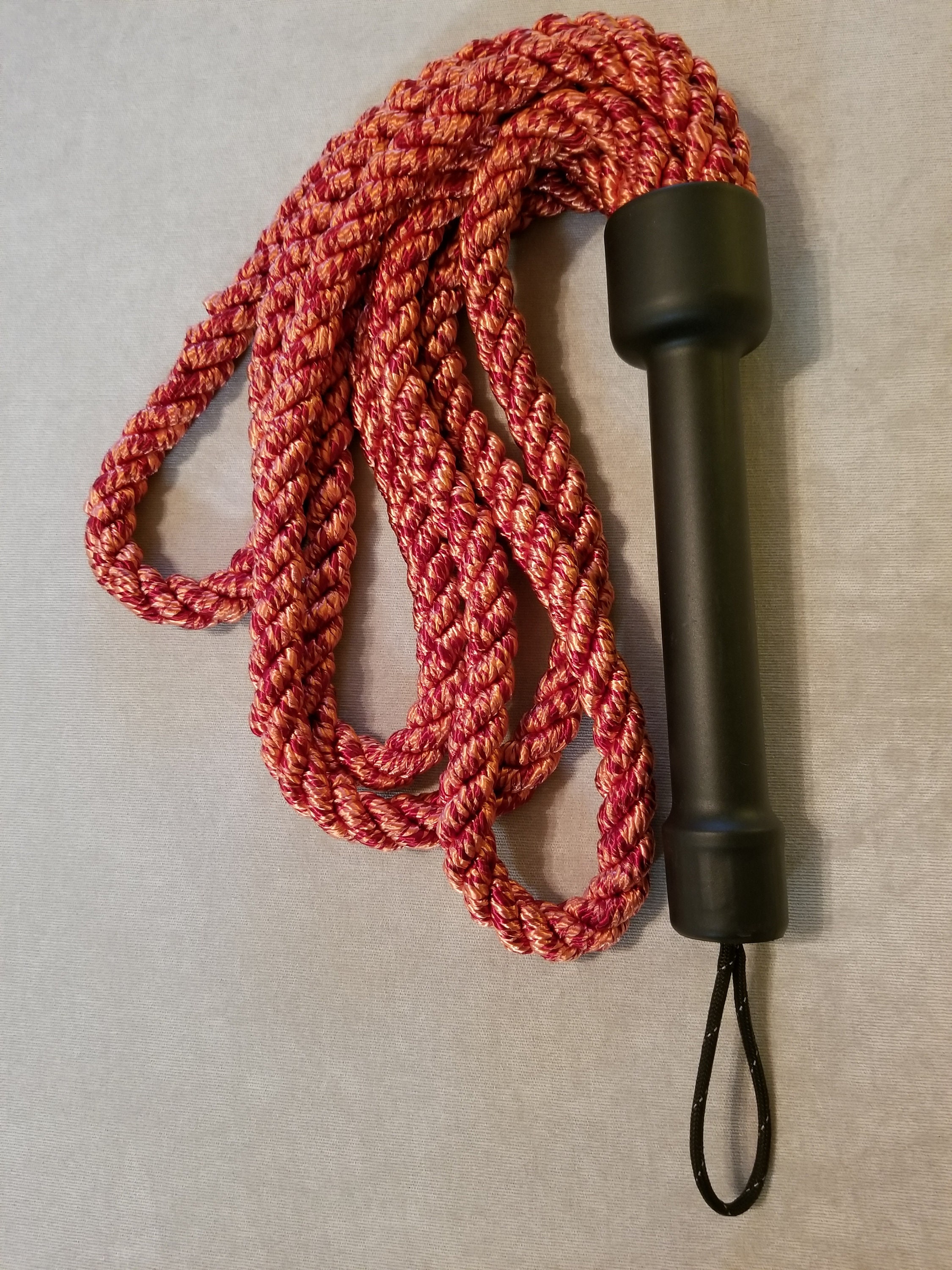 FR4L12B - Rope Flogger 12“ "4 Loop" Dyed Copper With a Black Handle for ...