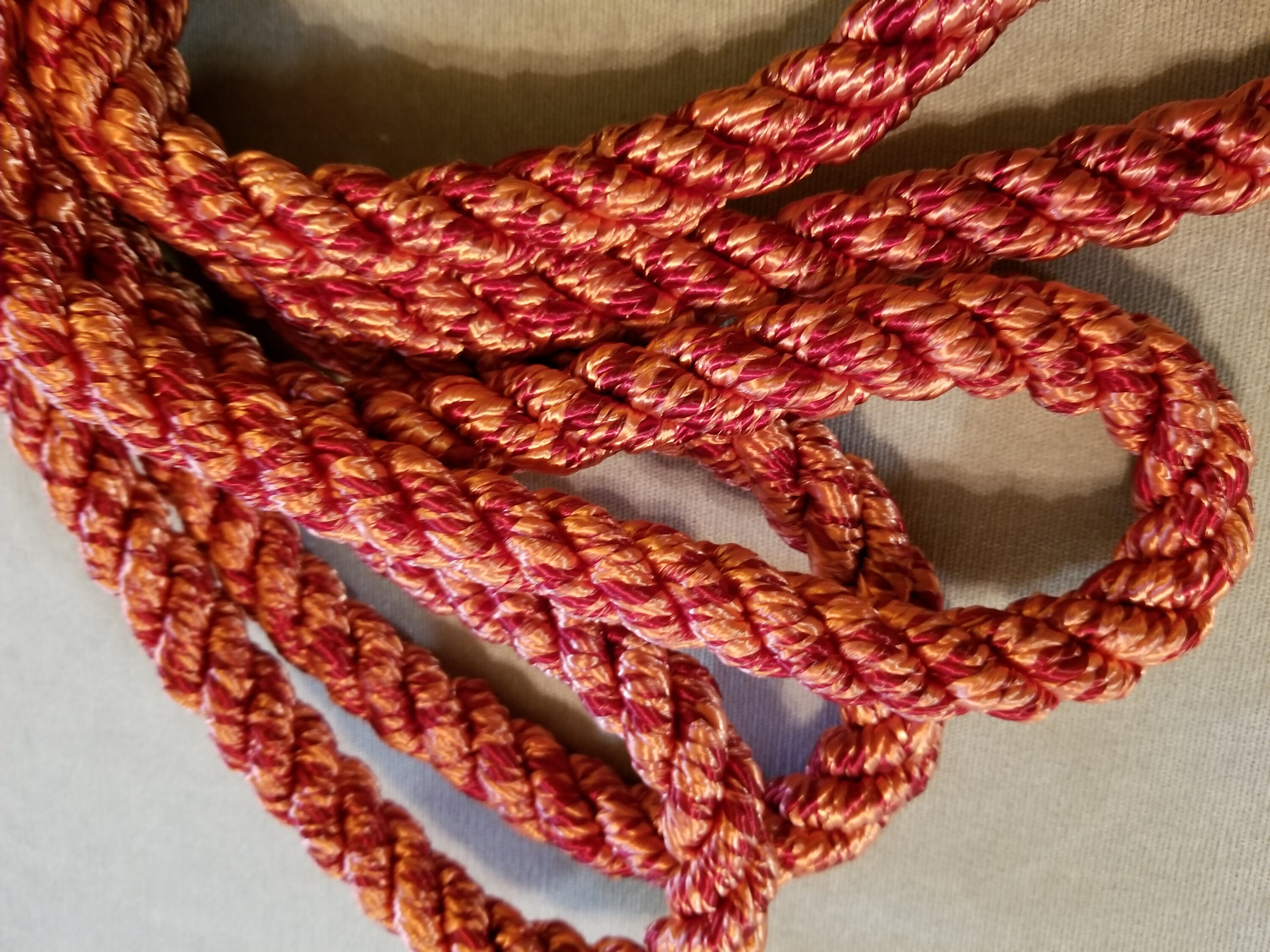 FR4L12B - Rope Flogger 12“ "4 Loop" Dyed Copper With a Black Handle for ...