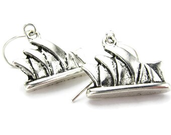 Opera House Jewelry - Etsy