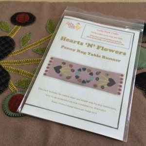 Hearts 'N' Flowers Penny Rug Table Runner (pattern Only) - Etsy