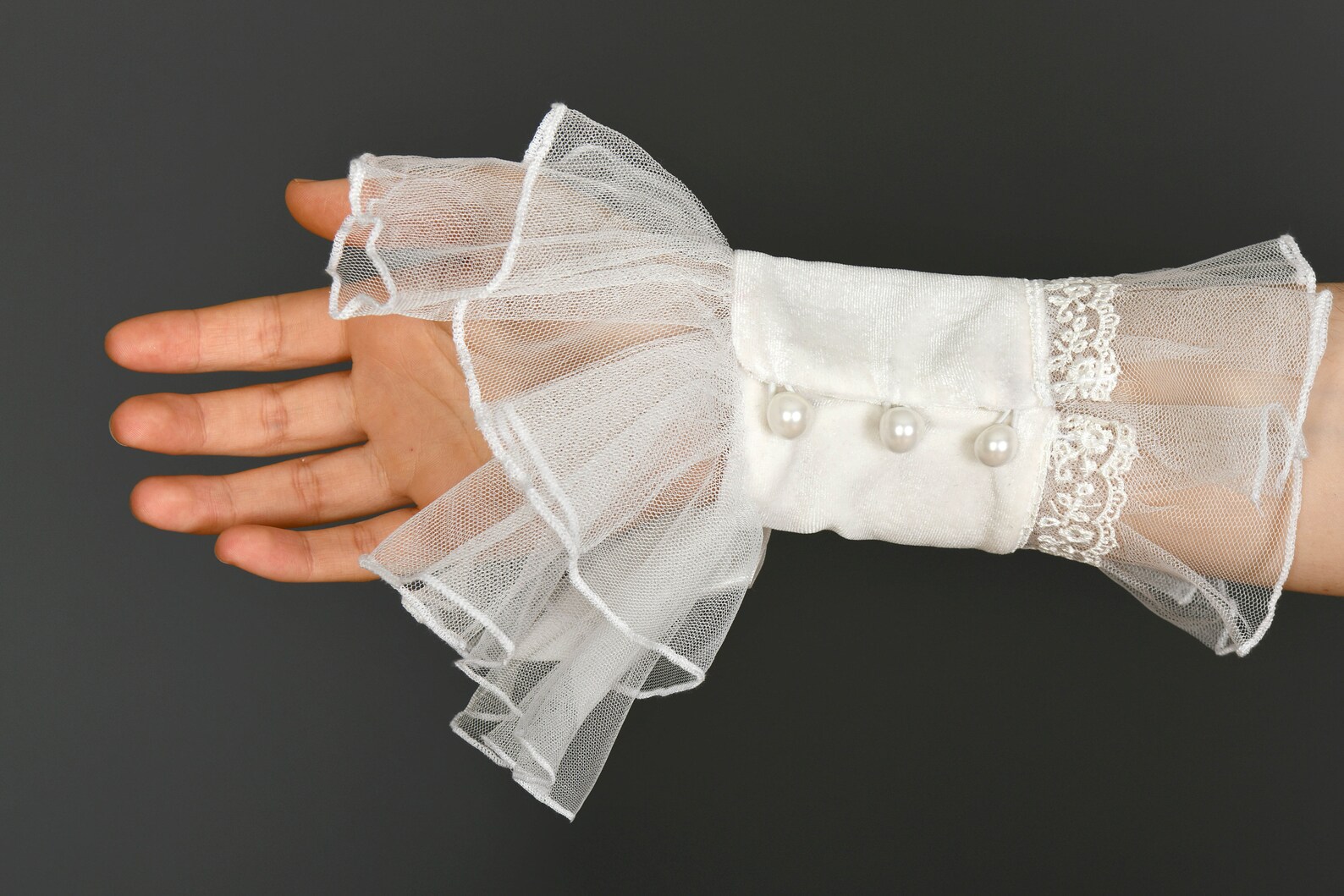 Off White Gothic Tulle Cuffs Winkled Ruffled Detachable Fake Sleeves ...