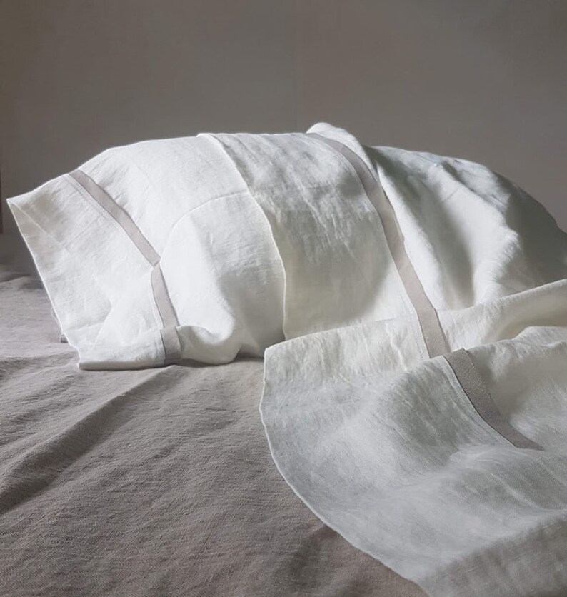 Linen SHEET SET in off-white with contrasting flax linen trim | Etsy