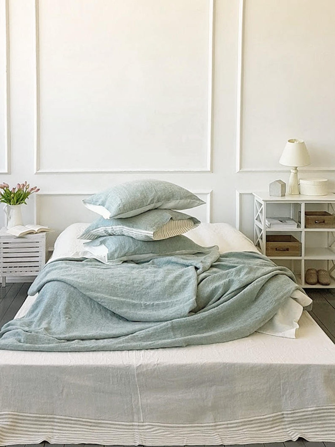 Linen DUVET SET in Bluish Green, Off-white - Washed Reversible Linen ...