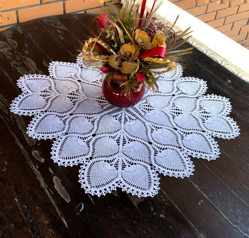 Crochet Pattern for Pineapple Tablecloth - Square Pineapple Doily ...