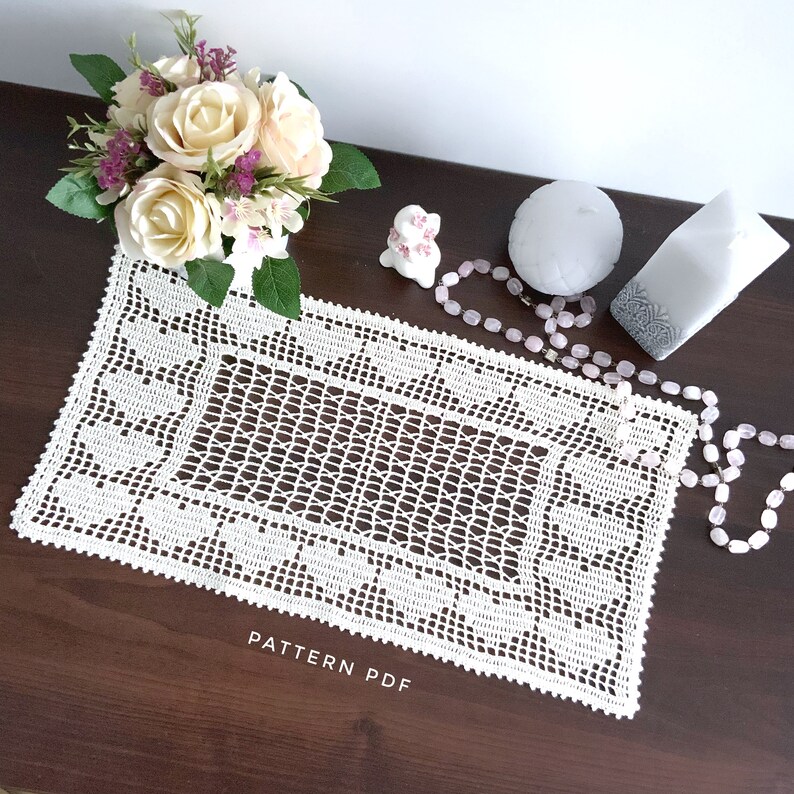 Heart Table Runner Filet Crochet Pattern, Doilies and Table Runners ...