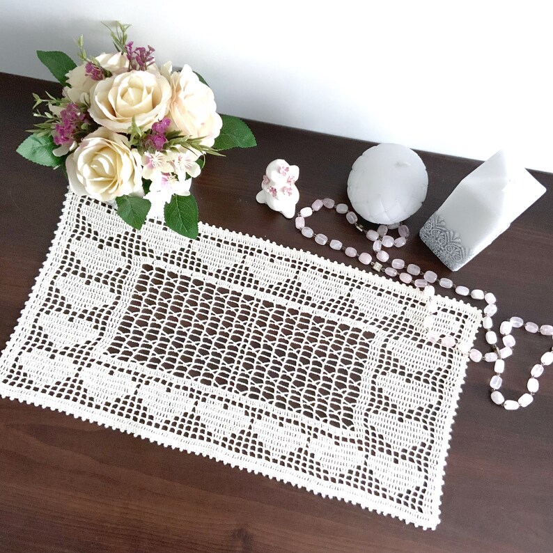 Heart Table Runner Filet Crochet Pattern Doilies and Table - Etsy