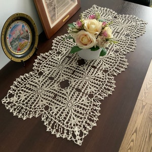Crochet Pattern Doily of Motifs, Table Runner Pattern, Doilies Crochet ...