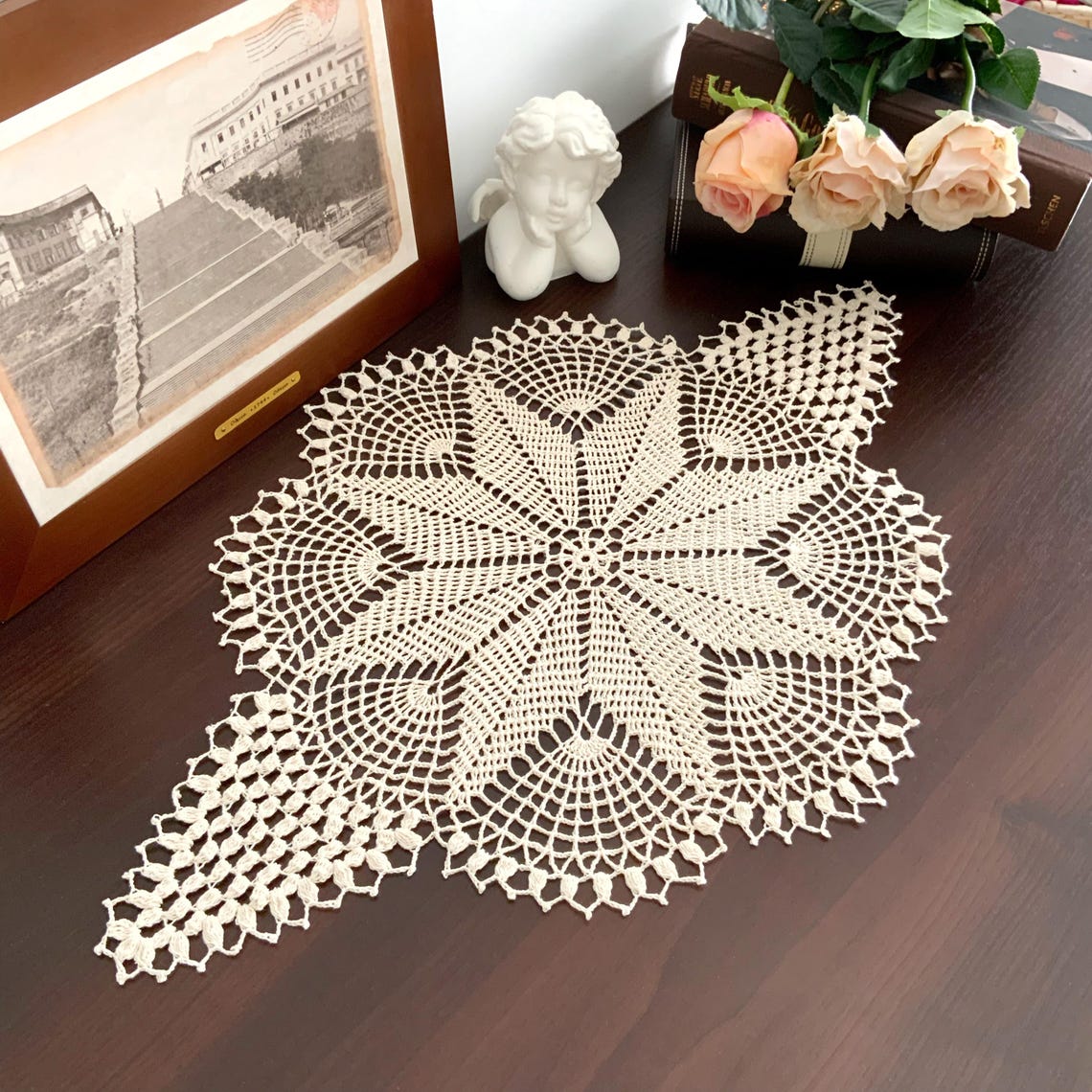 Crochet Pattern Lace Doily - Crochet Oval Doily Patterns - Pineapple ...